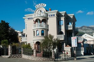 Beatrix Lux Hotel (Budva, gorodskoye naselye Budva, ulica, Jadranski put bb 85310), otel  Dünya'dan