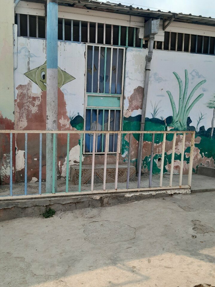 Anaokulları Centro Infantil, Loanda, foto