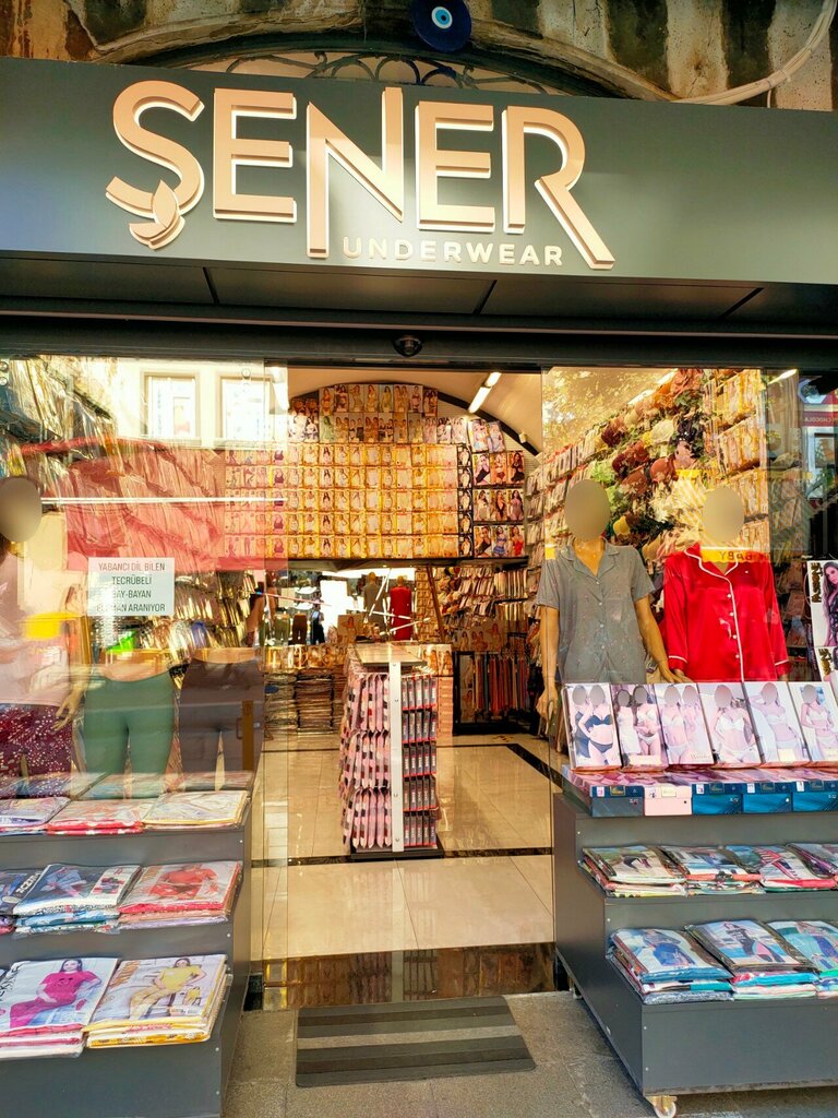 Giyim mağazası Şener Tekstil, İstanbul, foto