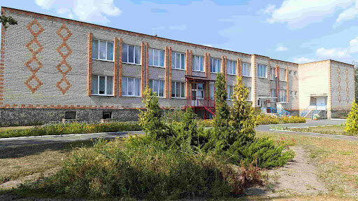 Ortaokul Bazovaya shkola Guo, Brestskaya oblastı, foto