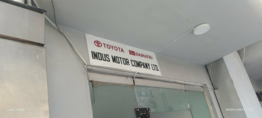 Otomobil servisi Indus Motors Co Ltd, Islamabad, foto