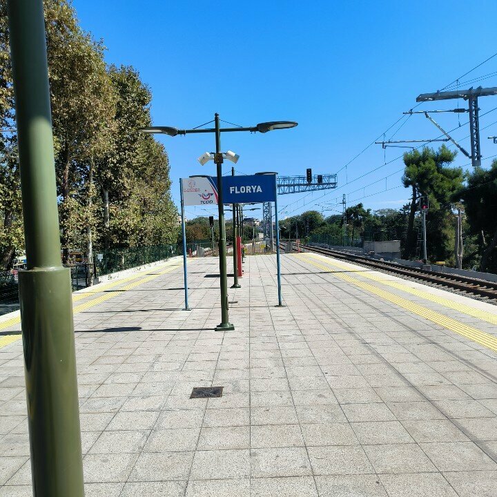 Tren garları Türkiye Cumhuriyeti Devlet Demiryolları, İstanbul, foto