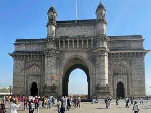 Gateway of India (State of Maharashtra, Mumbai, paromnaya pereprava Mumbai - Elefanta), turistik yerler  Mumbai'den