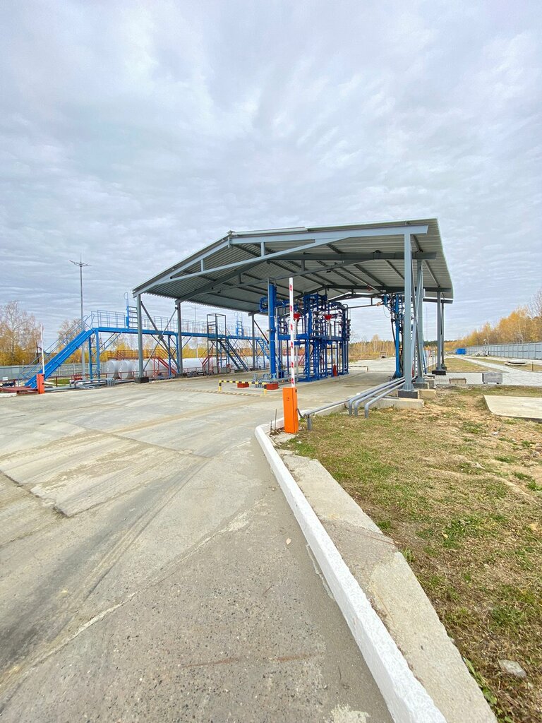 Petrol ve gaz firması Производственный склад, нефтебаза, Yekaterinburg, foto