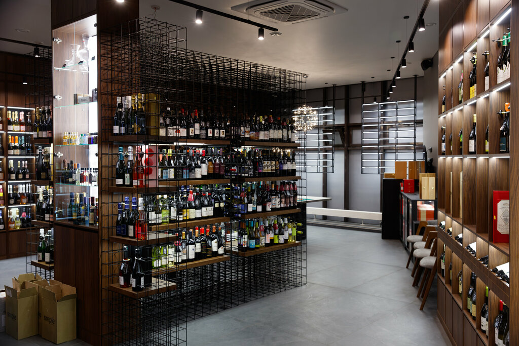 Alkollü içecekler Wine & Whiskey by Simple, Himki, foto