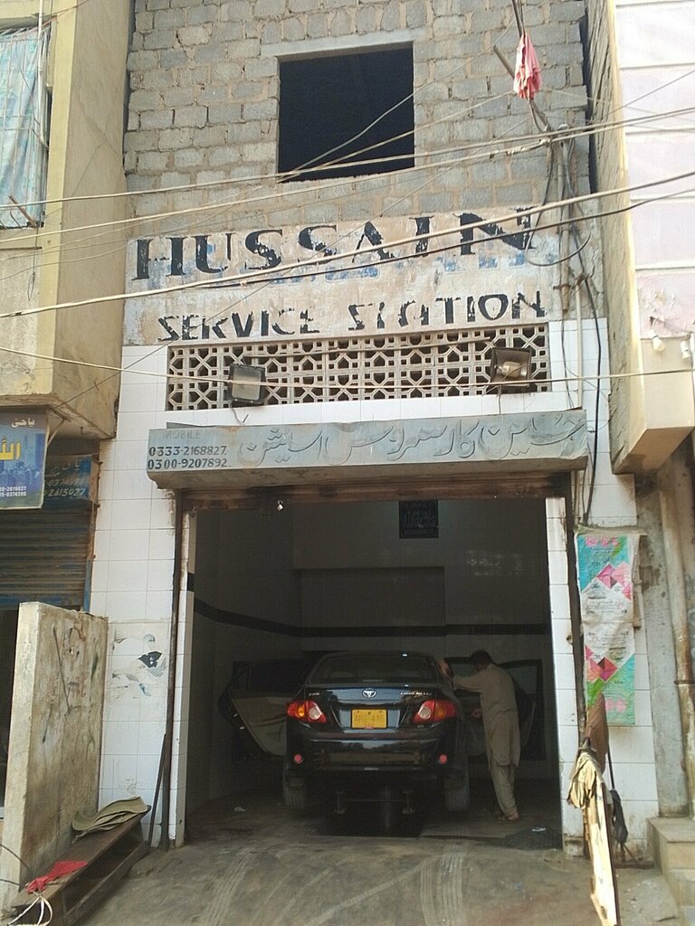 Garajlar Hussain Car Service Station, Karaçi, foto