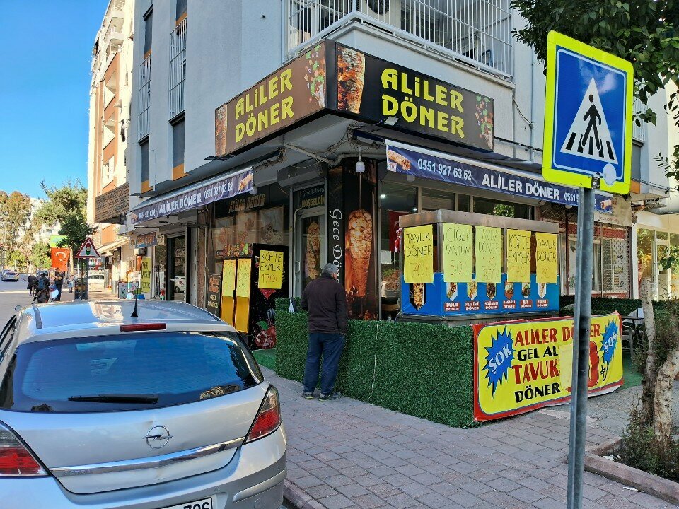 Fast food Aliler Döner, Adana, foto