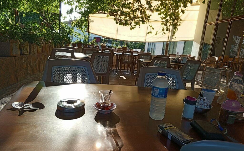 Restoran Dostlar Pide Salonu, Ula, foto