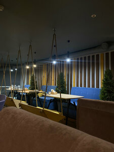 Gastro-bar Lemon (Novo-Astrakhanskoye shosse No:107Гс1, Saratov), restoran  Saratov'dan