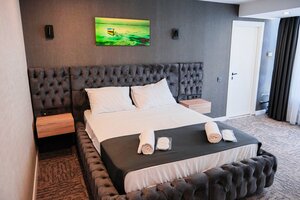 Swiss Inn Express Hotel (Ankara, Çankaya, Bestekar Cad., 72A), otel  Ankara'dan