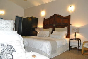 Duck Inn (KwaZulu-Natal Province, Richards Bay), otel  Richards Bay'den