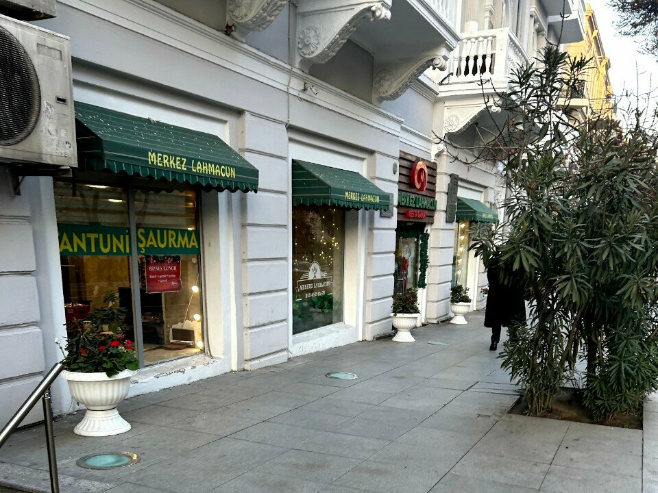 Restoran Merkez Lahmacun içeri şeher, Bakü, foto