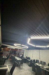 Горный (ulitsa Budyonnogo No:38), kafe  Yekaterinburg'dan