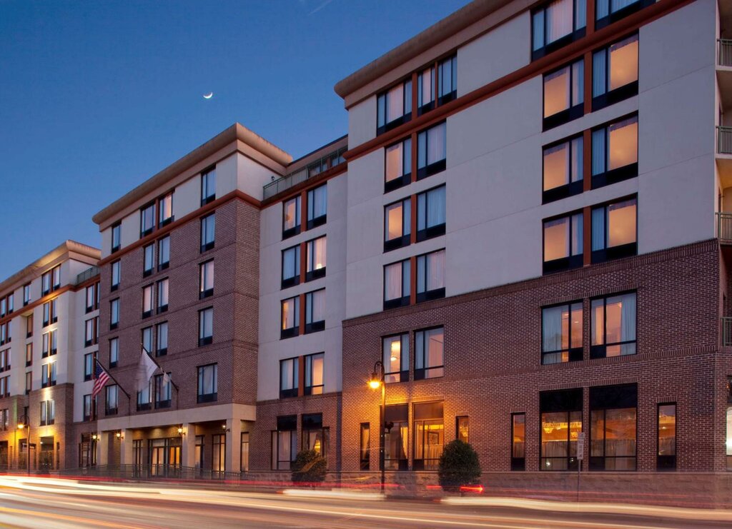 Otel DoubleTree by Hilton Hotel Savannah Historic District, Savannah, foto