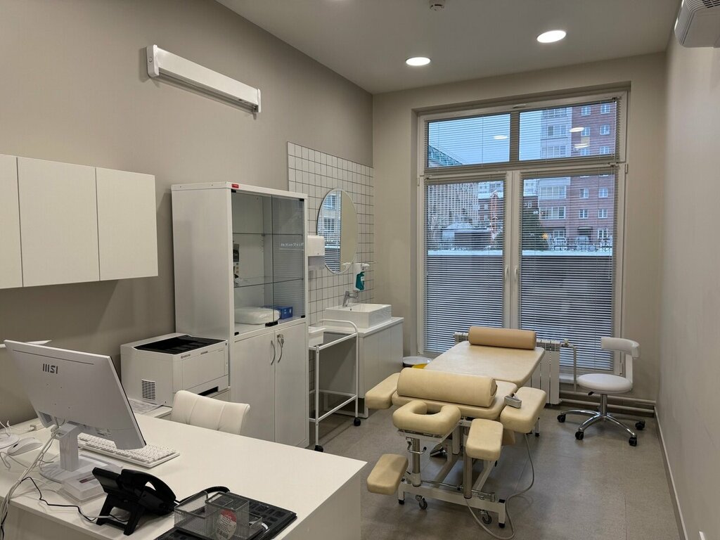 Tıp merkezleri ve klinikler Light, Kirov, foto