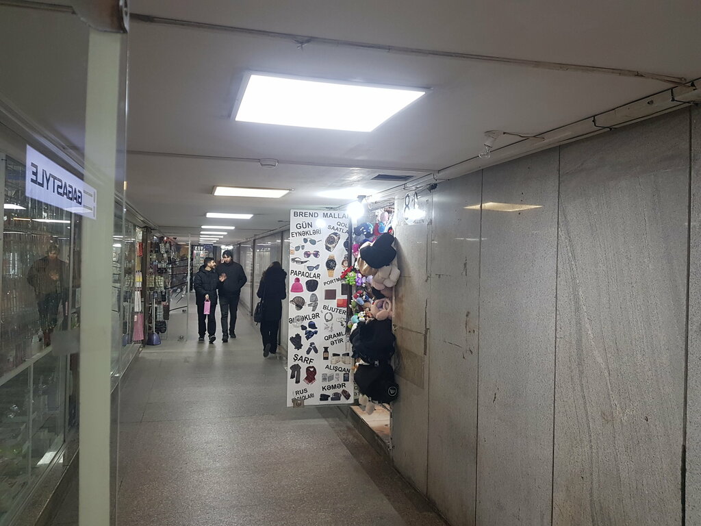 Şapka satan mağazalar Papaq Mağazası Və Aksesuarları, Bakü, foto