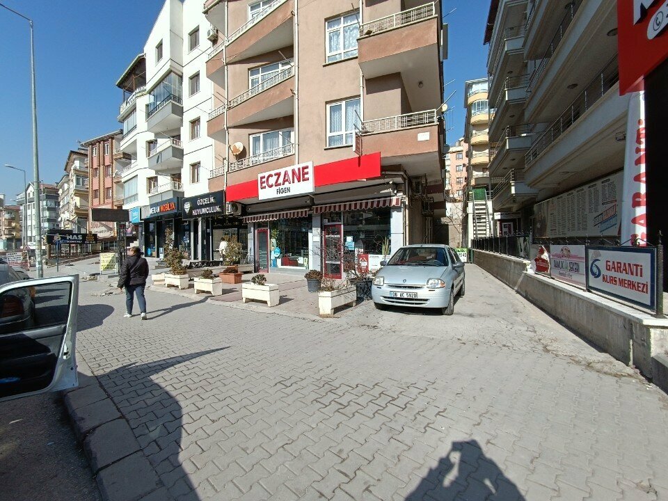 Eczaneler Figen Eczanesi, Ankara, foto