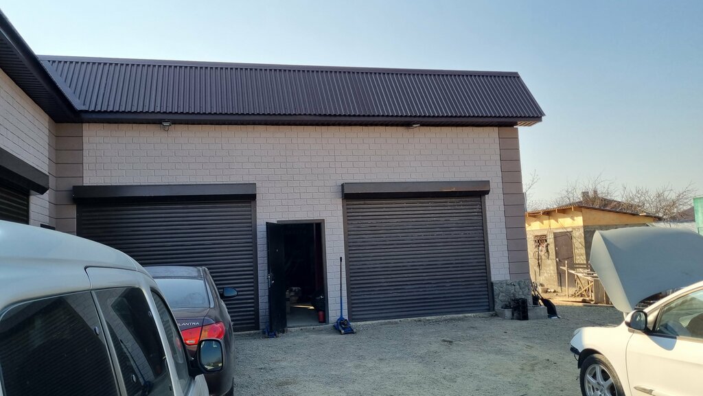 Otomobil servisi Alex's Garage, Adıge Cumhuriyeti, foto