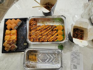 Vkusi roll (Astrakhan, Svobody Square, 17), sushi bar  Astrahan'dan