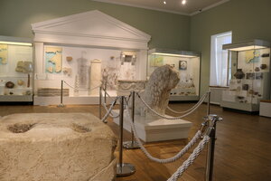 National Preserve of Tauric Chersonesos (Древняя улица No:1), müzeler ve sanat galerileri  Sevastopol'dan
