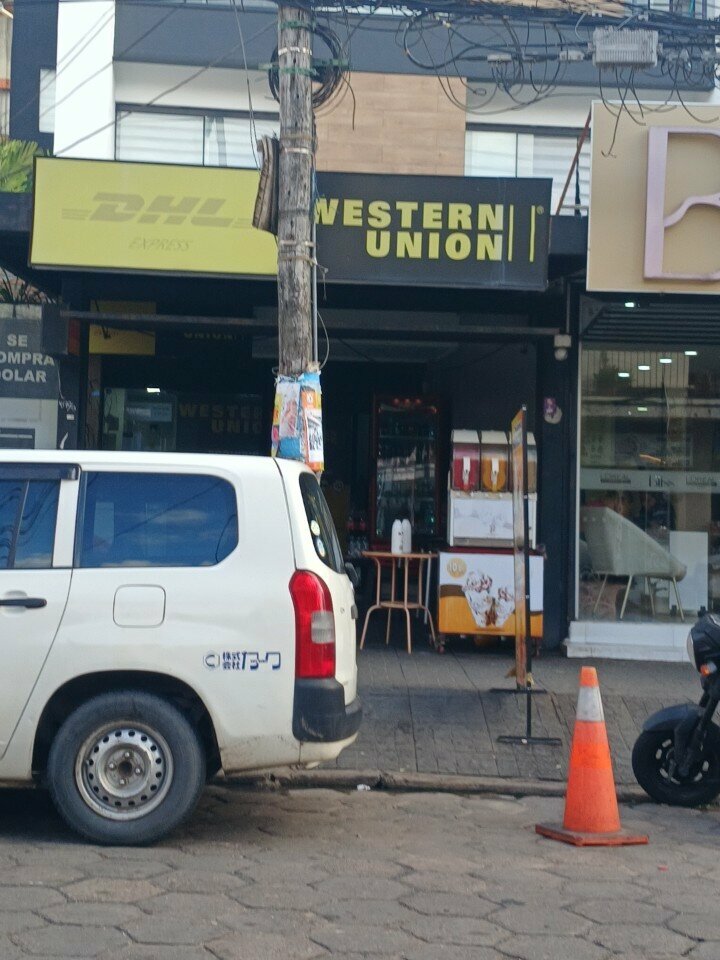 Para transferleri Western Union Боливия, Santa‑Krus, foto