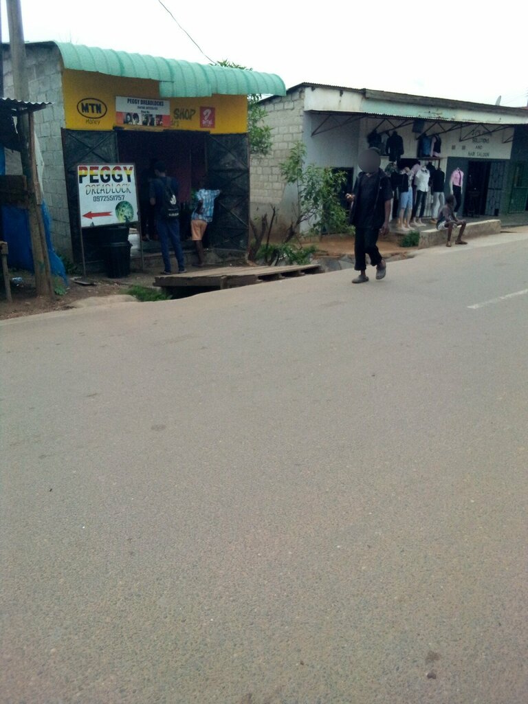Yapı mağazası Ngobola Hardware, Lusaka, foto