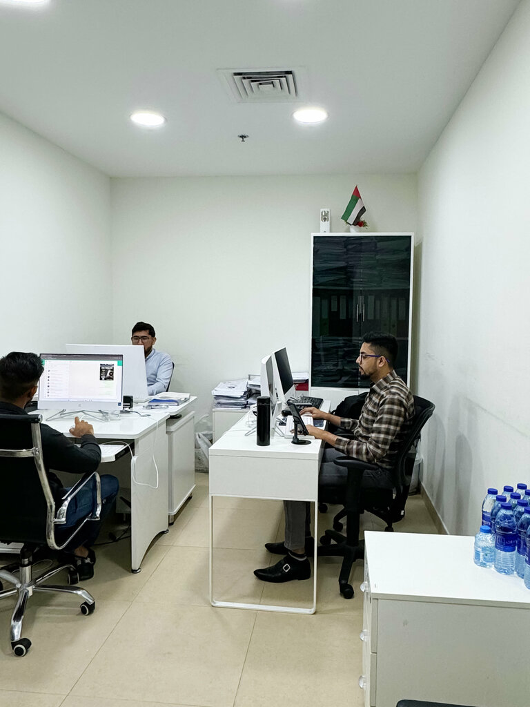 Tercüme büroları Superior, Dubai, foto