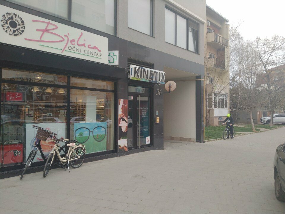 Özel muayenehaneler Kinetix, Novi Sad, foto