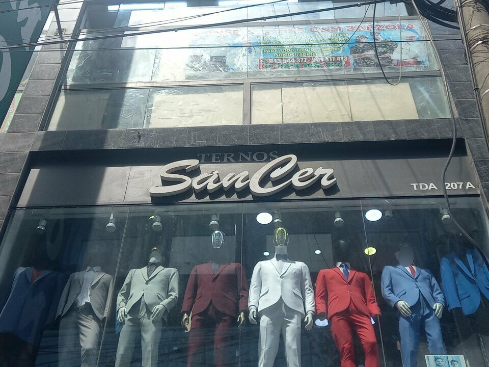 Dış giyim mağazası Ternos SanCer, Lima, foto