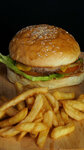 Smolewood Burger (2-i Lieninski zavulak No:5/2), kafe  Smoleviçi'den