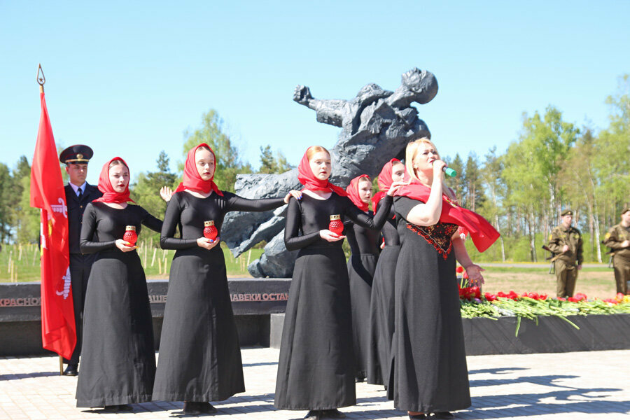 Anıt, heykel Мемориал павшим в боях на Проне, Mogiliovskaya oblastı, foto