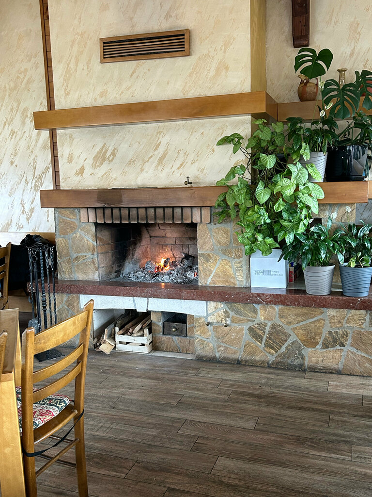 Restoran Restoran i prenociste Borova Glava, Dünya, foto