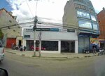 Imcruz Center (Department of La Paz, Provincia Murillo, El Alto, Avenida Juan Pablo II), otomobil satış galerileri  El Alto'dan