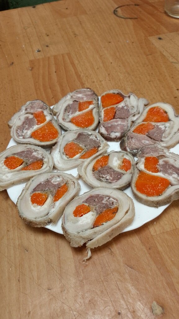 Kasap, şarküteri Anhor, , foto