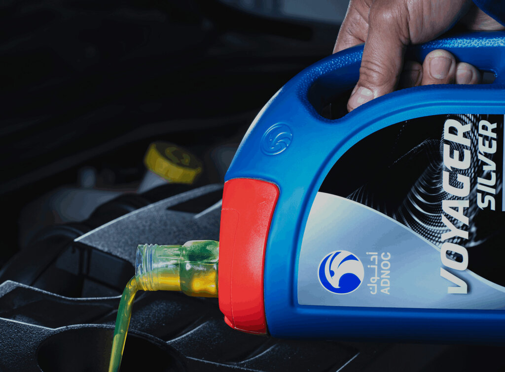 Benzin istasyonu Adnoc Service Station - Al Thuqbah, , foto
