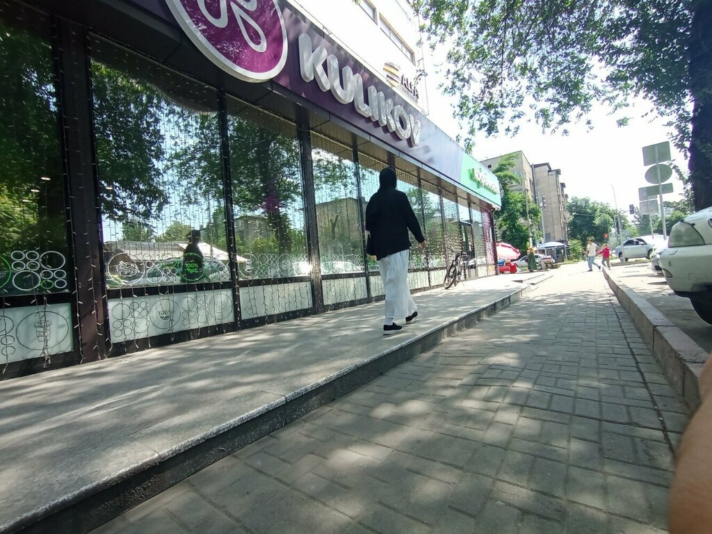 Kahve dükkanları Coffee & Bakery, Bişkek, foto