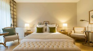 Hotel Chais Monnet & SPA (Nouvelle-Aquitaine, Charente, Arrondissement de Cognac, Cognac, Avenue Paul Firino Martell, 50), otel