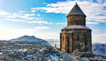 Plateau Holiday Travel Agency (İstanbul, Kağıthane, Eski Büyükdere Cad., 1/1), otel  İstanbul'dan