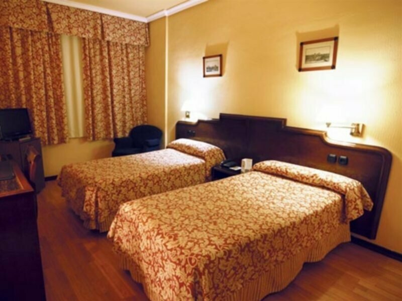 Otel Hotel Alcantara, Caceres, foto