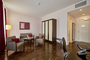 Hotel Elbresidenz an der Therme Bad Schandau (Saxony, Sächsische Schweiz-Osterzgebirge, Bad Schandau), otel  Saksonya'dan
