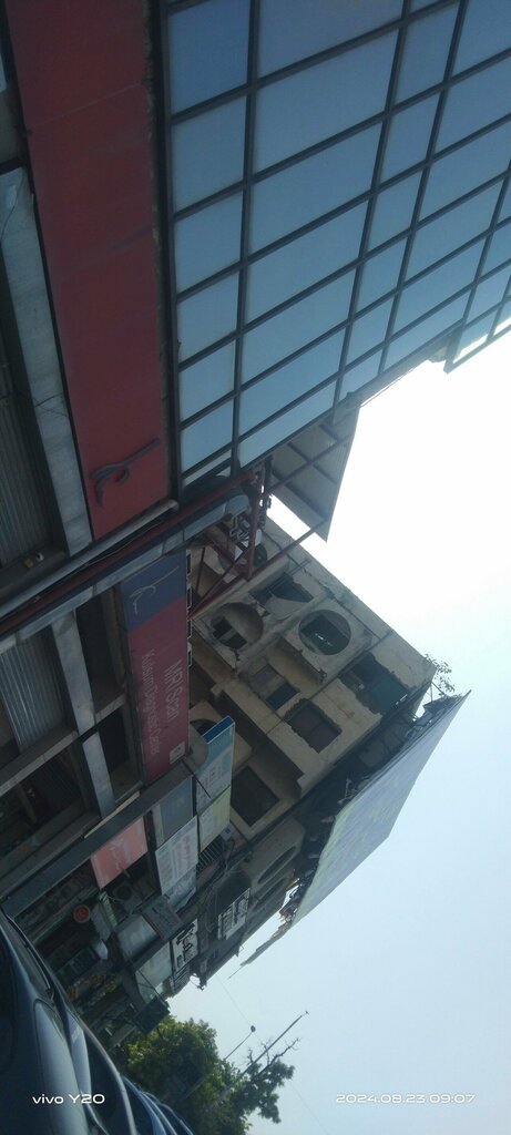 Alışveriş merkezleri Aaly Plaza, Islamabad, foto