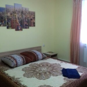 Ленивый жираф (Kaluzhskaya Street No:3), otel  İvanovo'dan