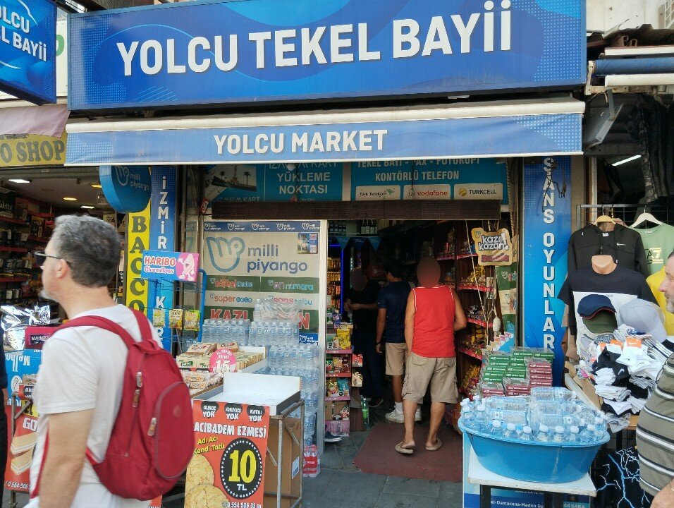 Alkollü içecekler Yolcu Tekel Bayi, İzmir, foto