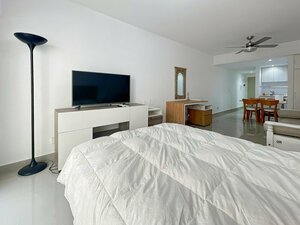 Oasis EN San Telmo- Estudios de Lujo con Piscina, Seguridad y Más (Buenos Aires, barrio Monserrat), otel  Buenos Aires'ten