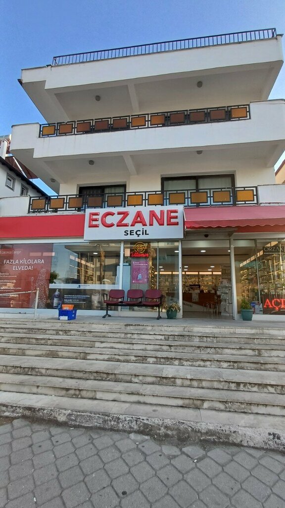 Eczaneler Seçil Eczanesi, Fethiye, foto