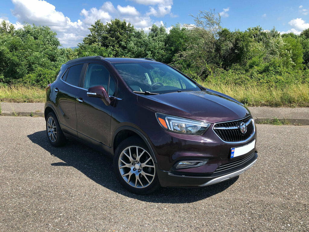 Oto kiralama Rentumi, Batum, foto