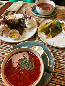 Ogurets (Lenina Street No:121, Suzdal), restoran  Suzdal'dan