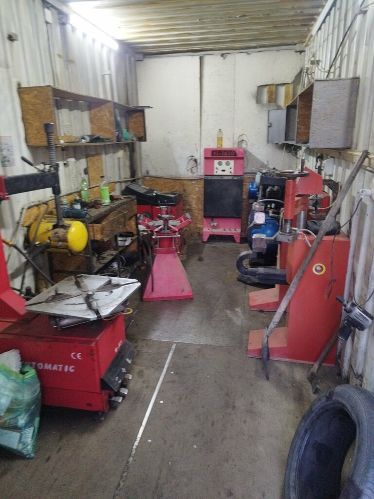 Oto lastik tamiri Аркут, Karakol, foto