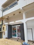 Adja Dempe (Abidjan, Rue L234), teknik kumaşlar  Abican'dan