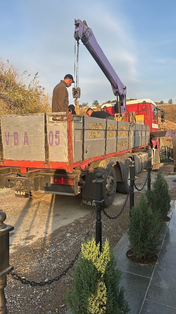 Mezarlıklar Kensay 2. Mezarlığı, Almatı, foto